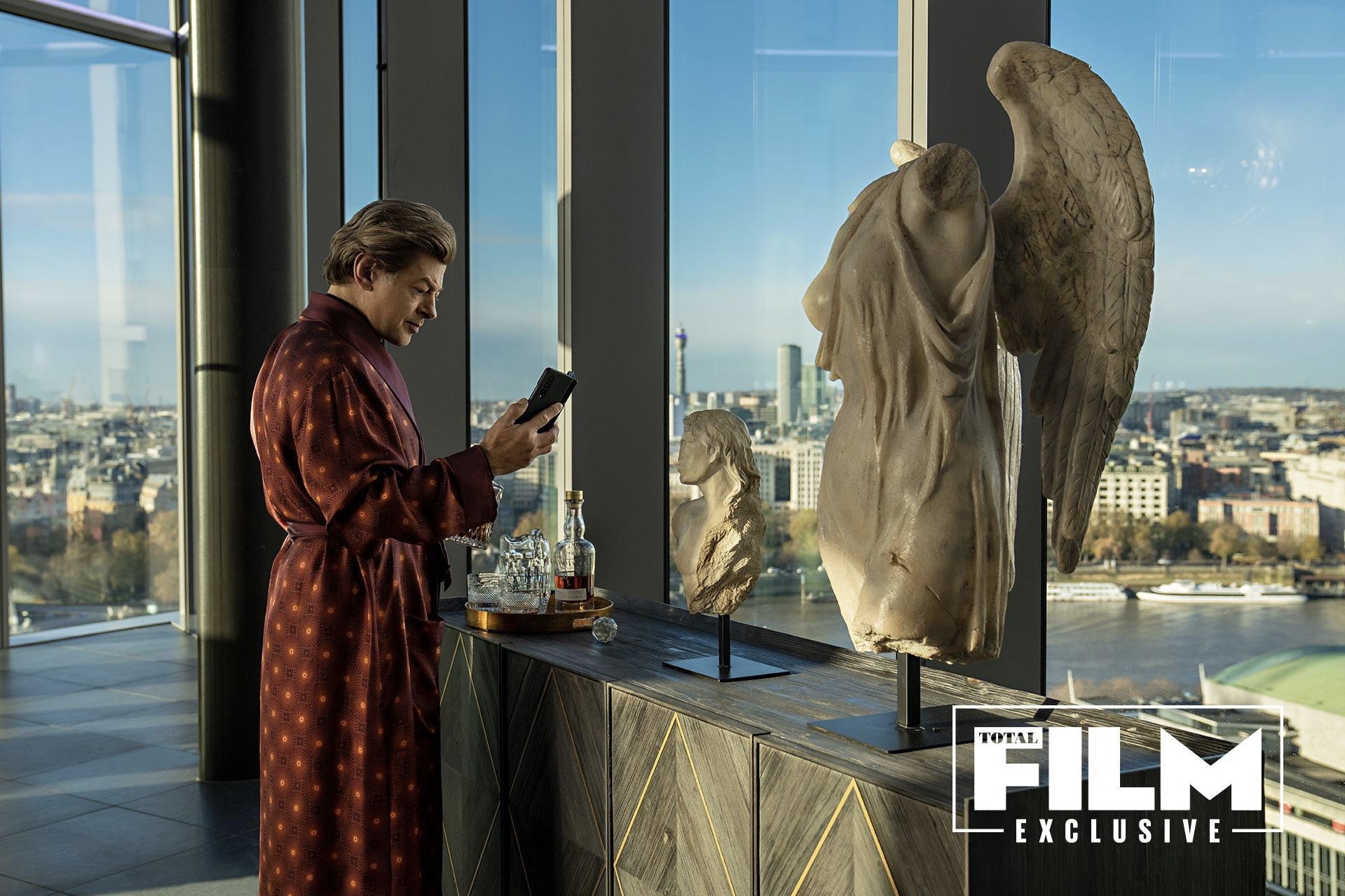 „Luther: Zmrok” – Andy Serkis jako milioner-morderca na fotce z nowego ... „Luther: Zmrok” – Andy Serkis jako milioner-morderca na fotce z nowego ...